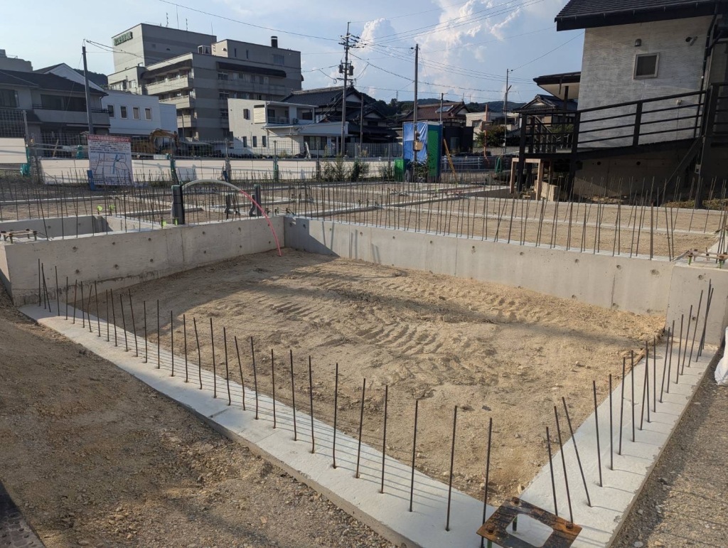 現場写真 山留め工事 Mrw式杭打工法なら株式会社jsof｜狭小地・市街地向け山留工事の新技術｜広島 中国地方 関西地方